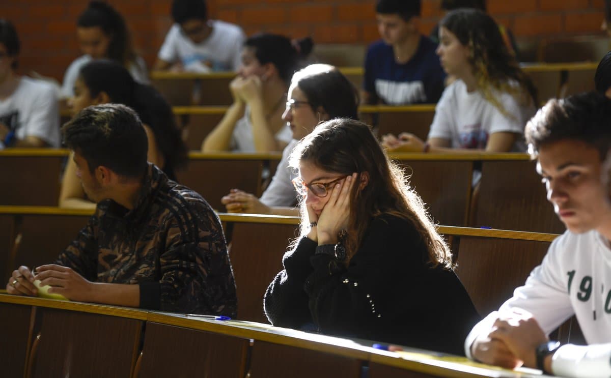 CREDITO ESTUDIANTIL DEL IECE EN ECUADOR